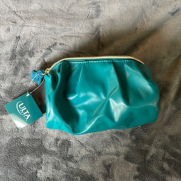 Ulta Beauty | Bags | 5 With 5 Bundle | Poshmark
